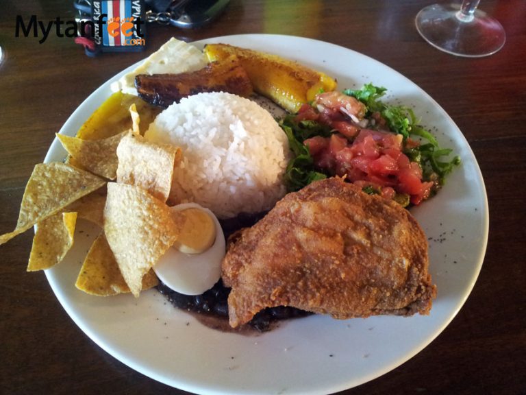 Delicious Costa Rican Food and Cuisine: What to Eat and Drink