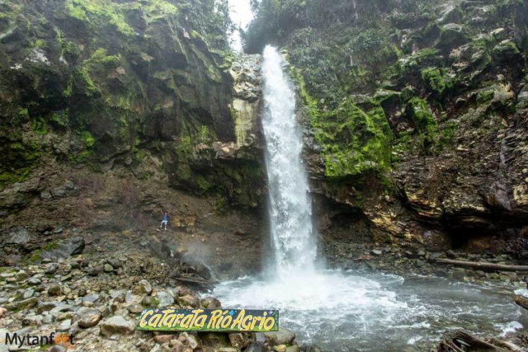Catarata Rio Agrio Waterfall & Pozas Celestes Bajos del Toro